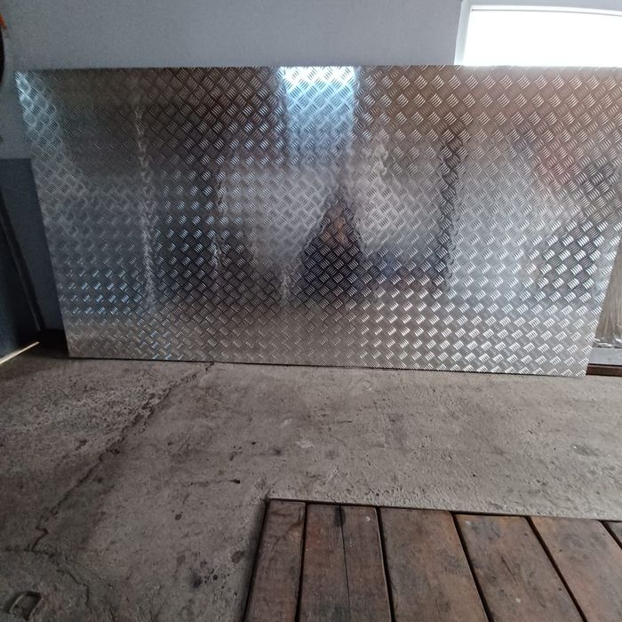 Tabla de aluminiu striată Independenta • OLX.ro