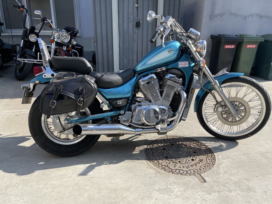 Suzuki intruder VS 800 Bucuresti Sectorul 6 • OLX.ro