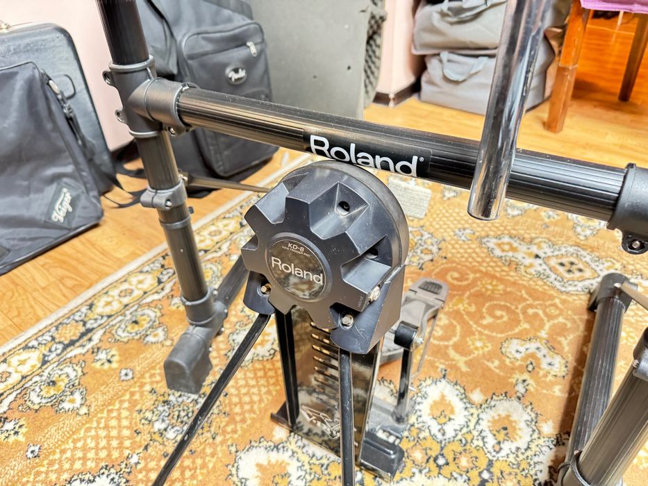 Tobe electronice Roland TD6V Bucuresti Sectorul 5 • OLX.ro