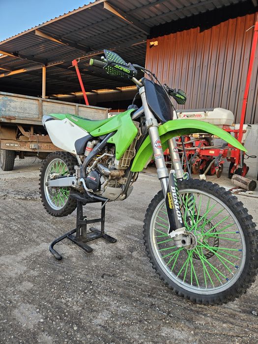 Vând kawasaki 250f 4t Full cross Botoroaga • OLX.ro