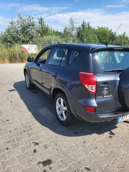 Toyota Rav 4.. Roman • OLX.ro