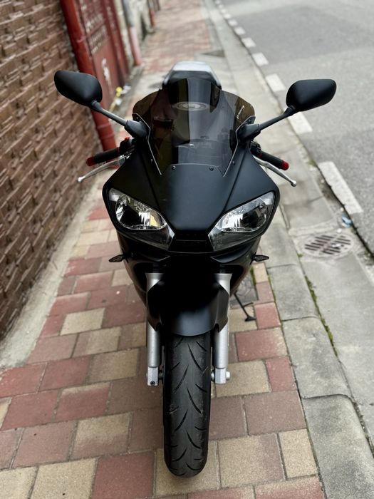 Yamaha R6 2000. Baru • OLX.ro