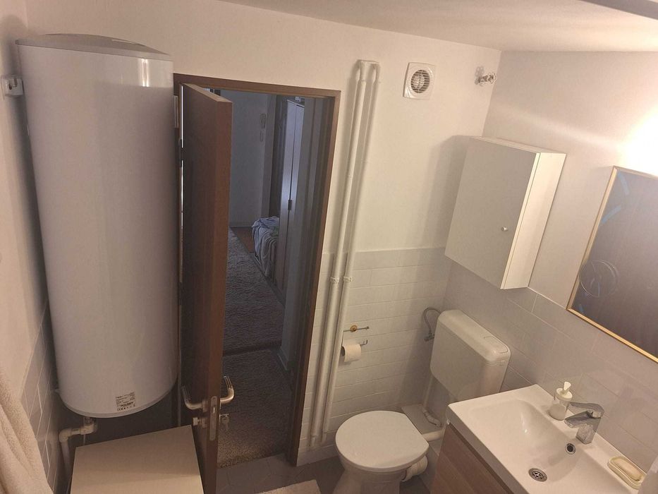 Apartament 2 camere decomandat la 10 minute de metrou Crangasi ...