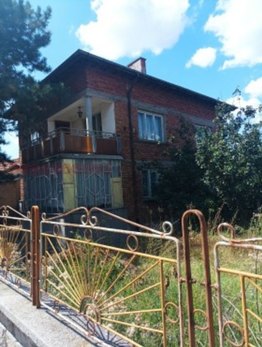 Продавам къща в гр. Симеоновград гр. Симеоновград • OLX.bg