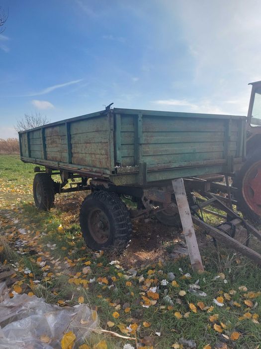 Tractor u650 remorca si plug Sannicolau Mare • OLX.ro