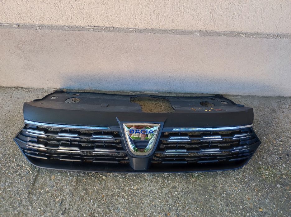 Grila masca radiator Dacia Logan 3 2019 2020 | 2021 2022 Constanta • OLX.ro