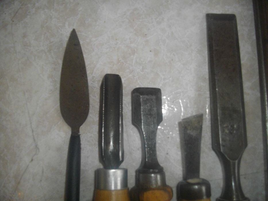 Старо Качество 15 бр Ръчни Дърводелски Длета Дърворезба Прави Кръгли V гр Шумен Болницата • Olx Bg