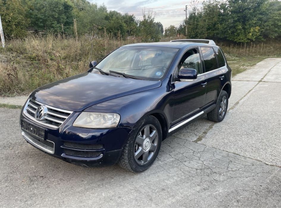 Vw Touareg 5.0tdi V10 313cp avariat/defecte optice Campina • OLX.ro