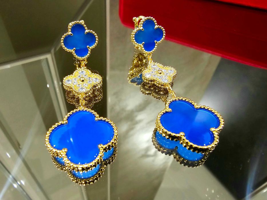 Van Cleef & Arpels VCA Blue Agate Diamond Magic Alhambra Дамски Обеци ...