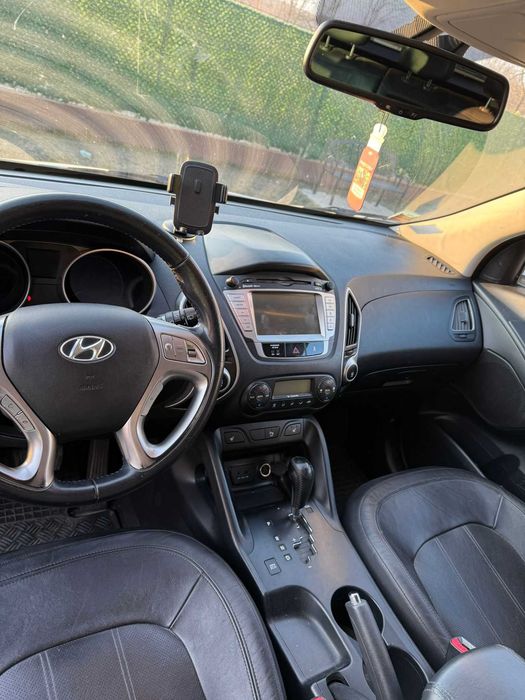 Hyndai ix35 Automată 200600 km Prima proprietară în România Zalau • OLX.ro