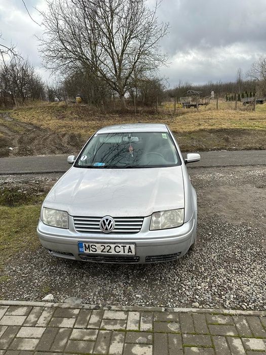 Vând wv bora 1.9 tdi 116 cai 6 trepte Dedrad • OLX.ro