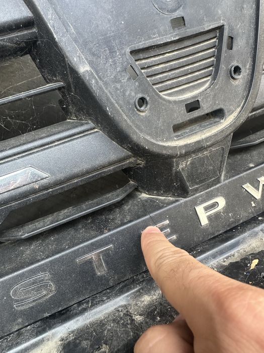 Grila centrala bara fata Dacia Logan 3 STEPWAY 2020/2021/2022/2023 Bucuresti Sectorul 1 • OLX.ro