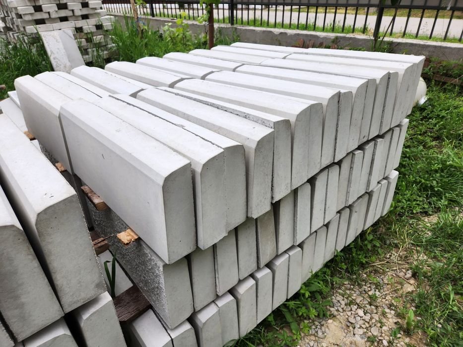 Pavele, Borduri, Coame de gard, Capace, Rigole Ploiesti • OLX.ro