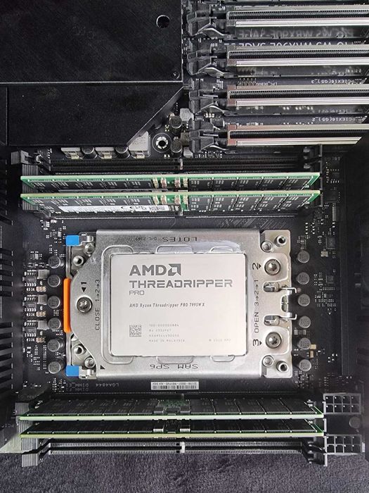 AMD Ryzen Threadripper PRO 7995WX 96-Core Ploiesti • OLX.ro