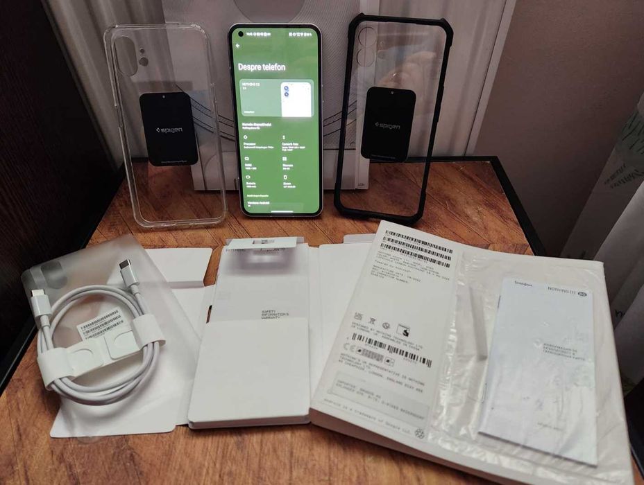 Telefon Nothing Phone 1, 256GB, 12GB RAM, 5G, Alb, Garantie Chiajna ...