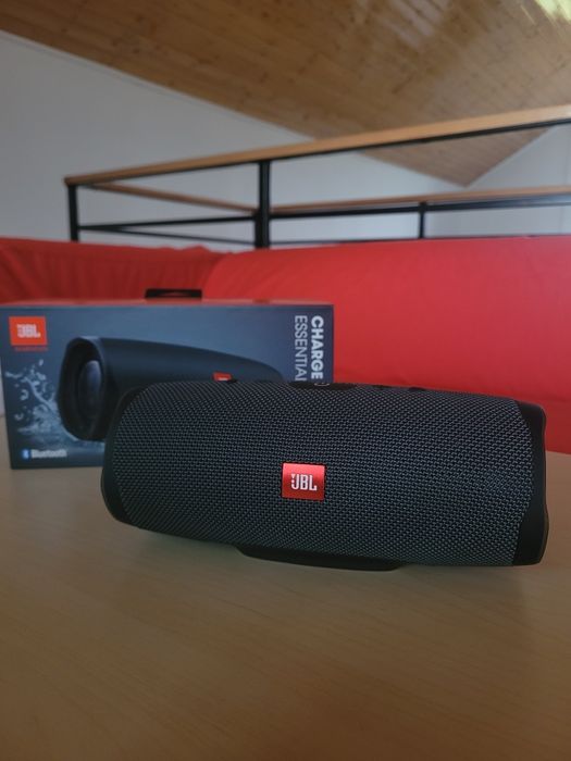 Boxa portabila JBL 40W Charge Essential 2 Ploiesti • OLX.ro