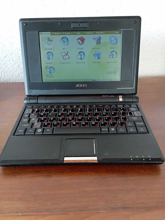 Asus Eee PC 701 4G (RM miniBook) в много добро състояние гр. Смолян Нов ...
