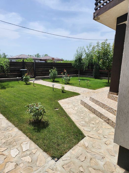 Casa de vanzare individuala-Crevedia- Samurcasi - P+1+Pod, 4 cam+2 bai ...