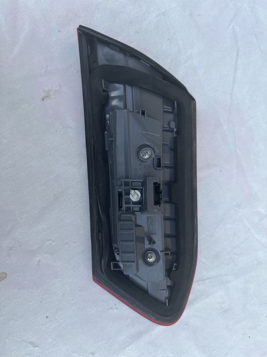 Stop stânga full led mercedes e class w 238. Cernica • OLX.ro