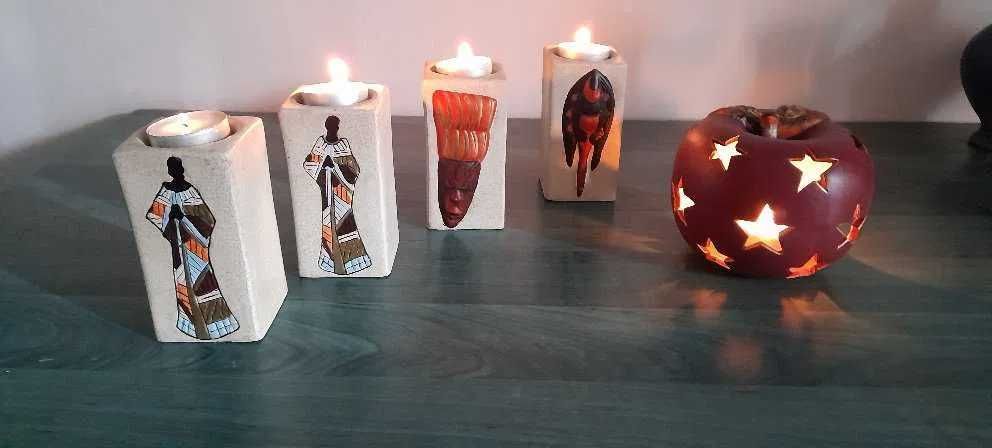 Decorațiuni - deosebite sfesnice, vaze mici si aplice din ceramica ...