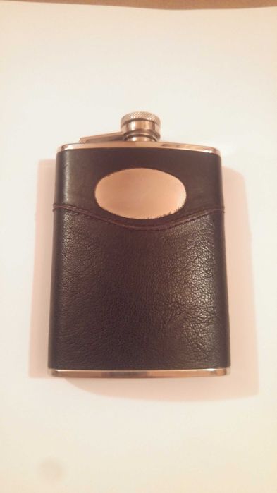 Plosca alcool inox imbracata in piele Bucuresti Sectorul 6 • OLX.ro