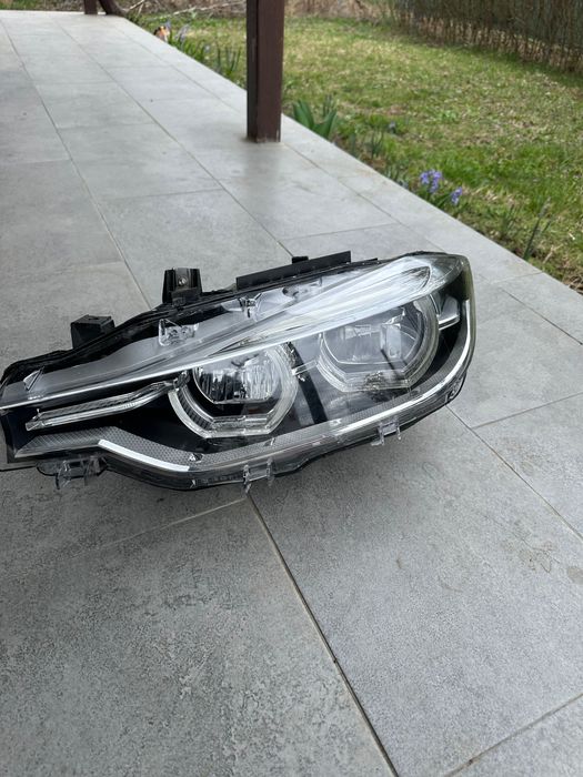 Фар BMW LED f30. гр. Монтана Младост 1 • OLX.bg