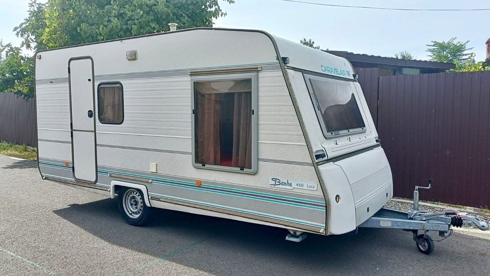 Rulota Caravelair 1992 Cort / 4-5 persoane / Baie / 2 Locuri dormit ...