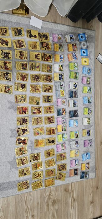 Carduri pokemon nu stiu pretul dar imi ziceti pe care le vreti Ludus ...