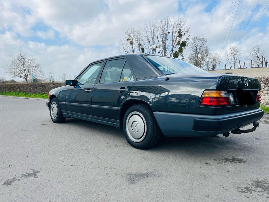 Mercedes W124 E200 Limousine Bucuresti Sectorul 6 • OLX.ro