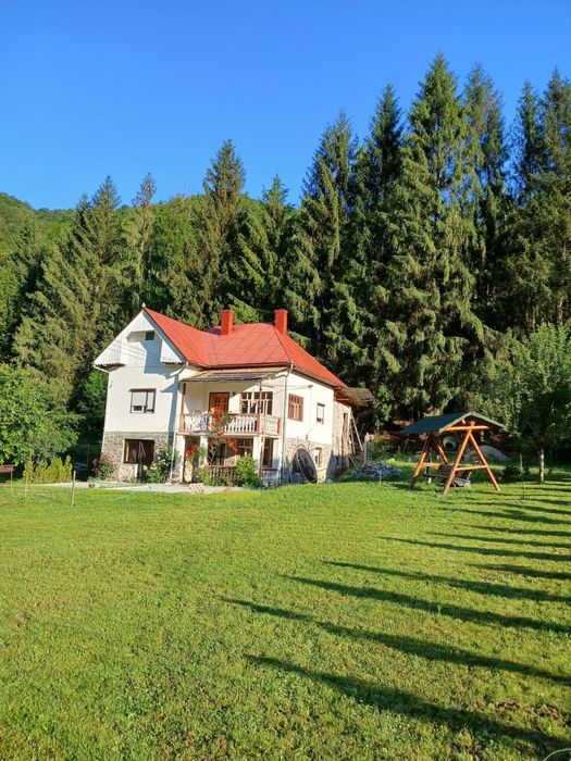 Inchiriez cabana Marisel Rusesti Craciun si Revelion Marisel • OLX.ro