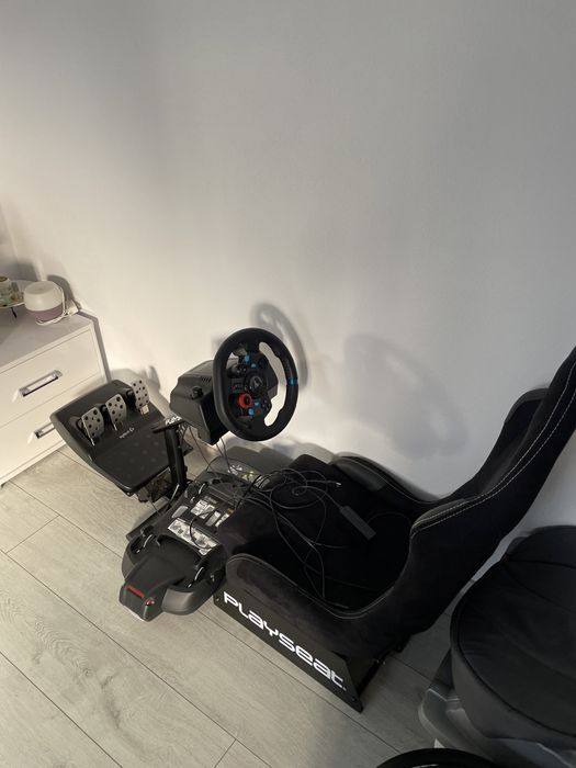 Vand Ps5, volan lodgitechg29,playseat ancantara Targu Jiu • OLX.ro