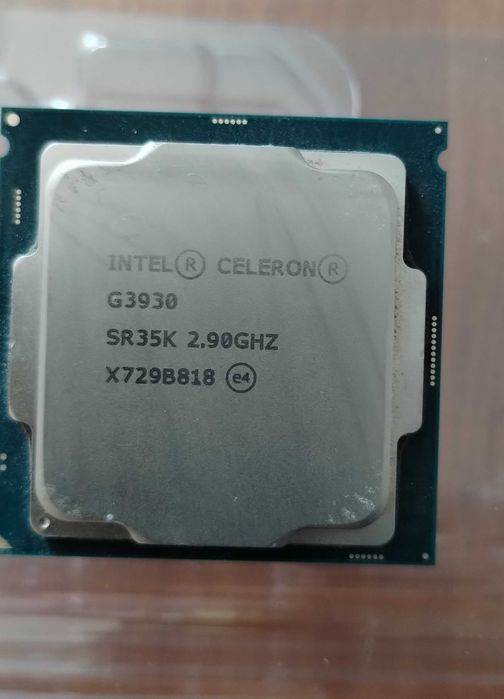 Процесор Celeron G3930 Box с охладител socket 1151 гр. Варна Бизнес парк Варна • OLX.bg