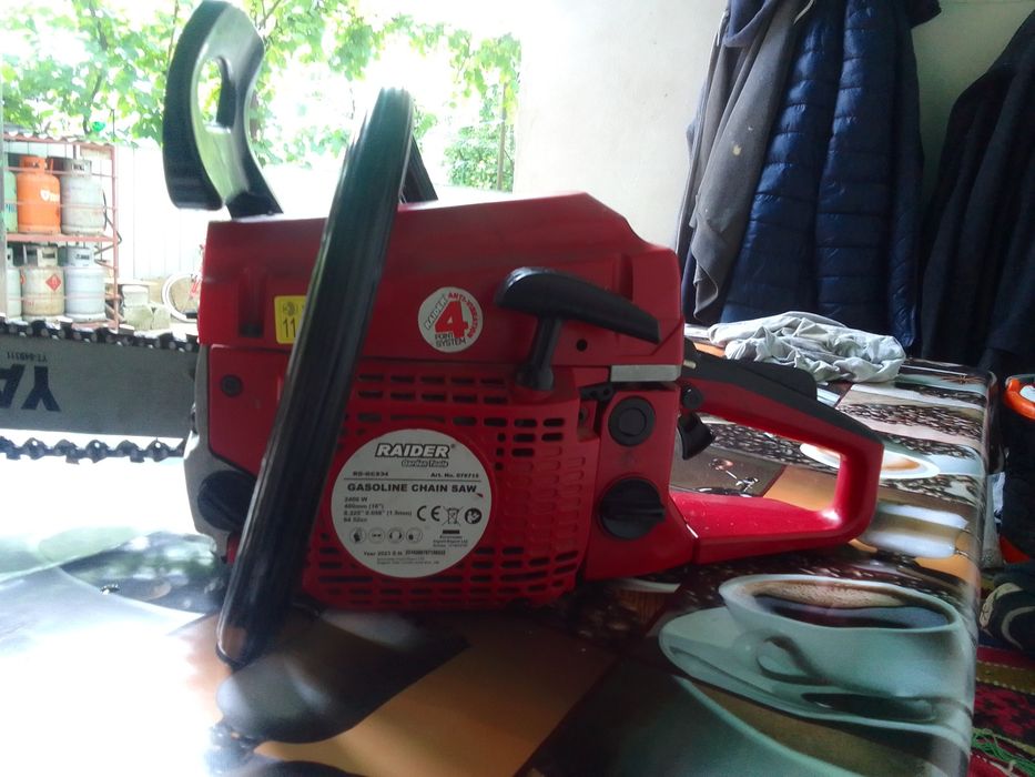 Vând drujbă Raider Margineni • OLX.ro