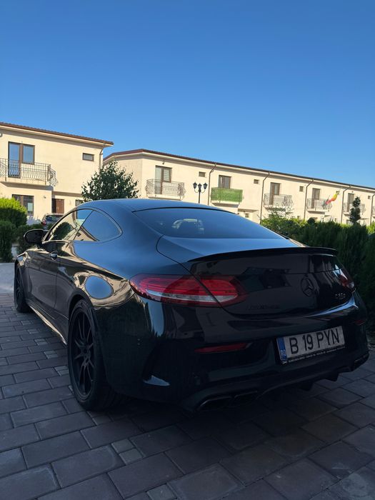 Vand C63S AMG unicat, pachet night edition Tecuci • OLX.ro