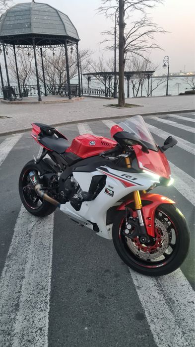 YAMAHA R1 RN32 2016 Constanta • OLX.ro