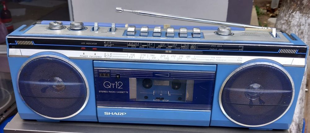 Radio casetofon sharp qt12 Giurgiu • OLX.ro