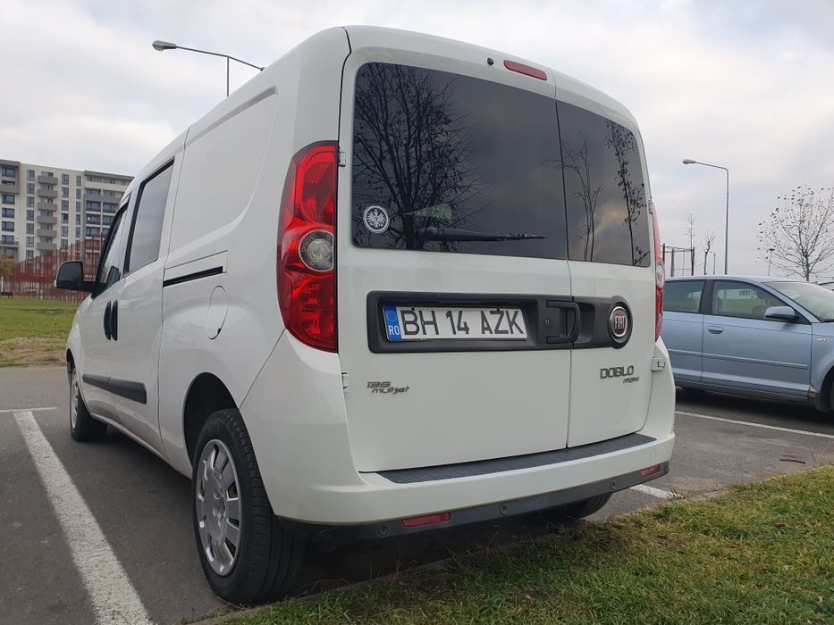 Fiat Doblo Maxi 2014, 5 locuri, 2L, 99 KW, 135 CP, carte service Oradea ...