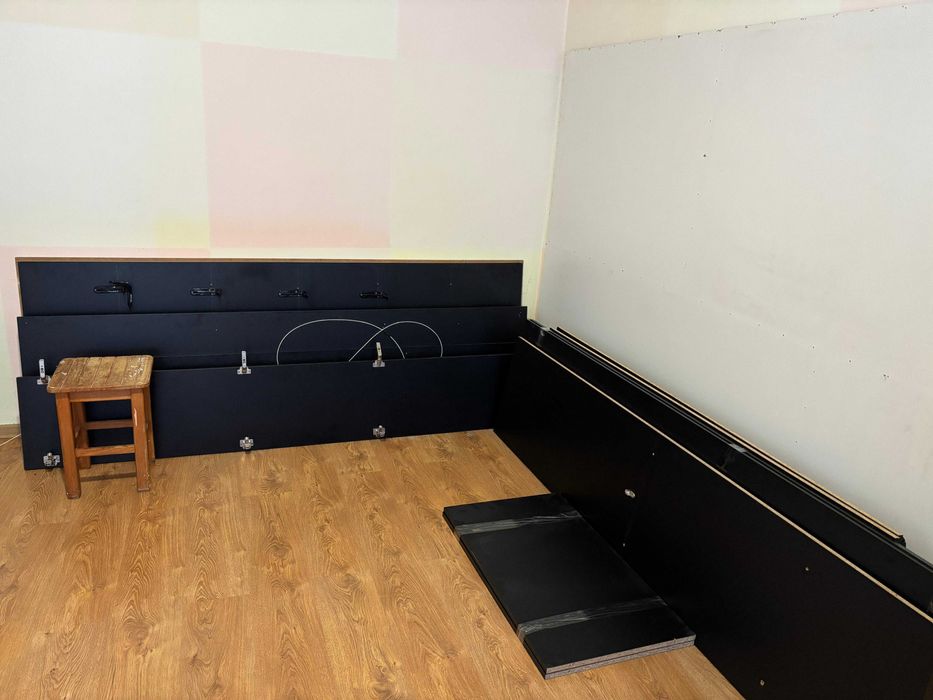 Dulap / dressing negru MDF de colt Sibiu • OLX.ro