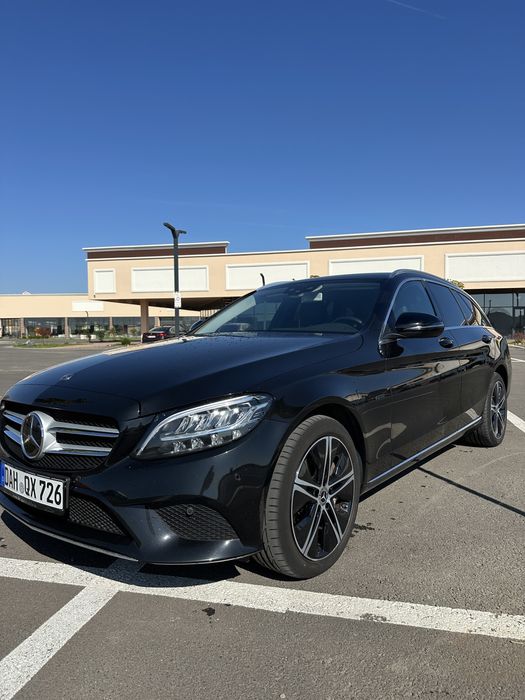 Mercedes-Benz C300 Diesel + Electric / 11/2019 / 69.800 KM REALI ...