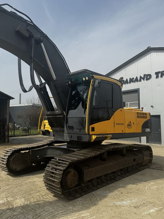 Excavator VOLVO EC290 Cl pe senile 30 32 tone Targu Jiu • OLX.ro