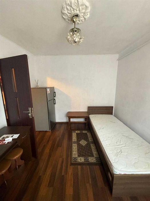 Garsoniera Pacurari Iasi • OLX.ro