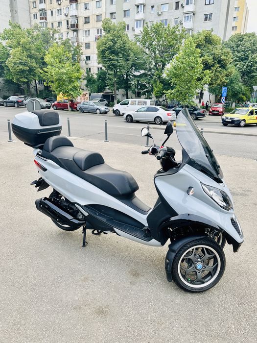 Maxi Scuter Piaggio MP3 300cc permis categoria B impecabil Bucuresti ...