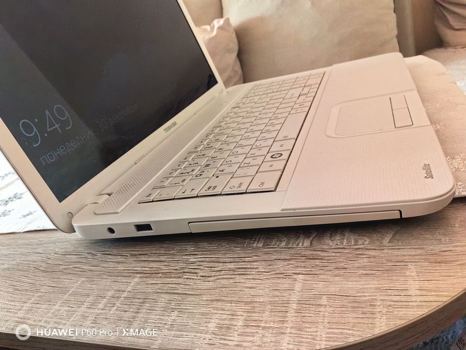 Toshiba satellite c870-17q гр. Дупница • OLX.bg