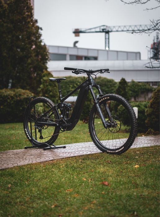 Чисто нов Giant Reign E+ 2 електрически велосипед 0km e bike mtb endur ...