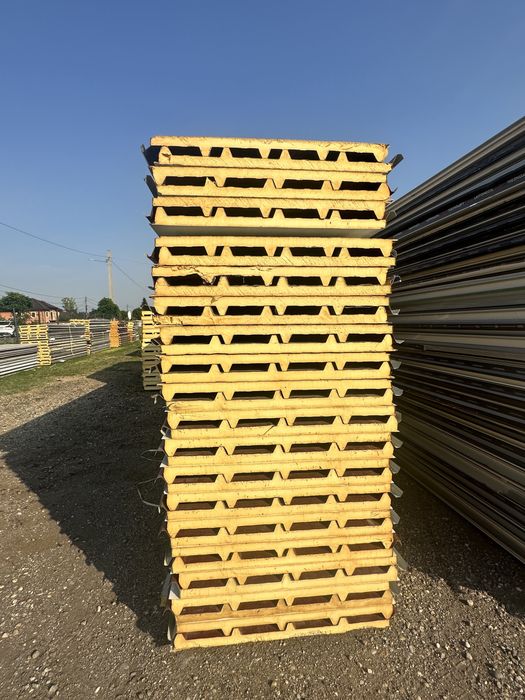 Panouri Sandwich Noi Cal 2 Craiova • OLX.ro