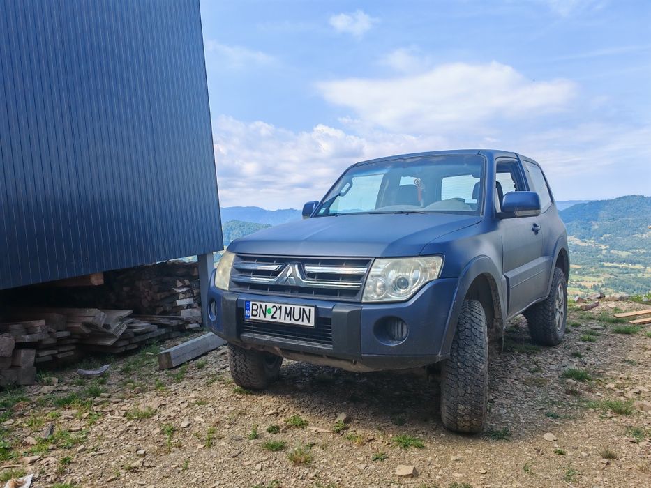 Mitsubishi Pajeo Prundu Bargaului • OLX.ro