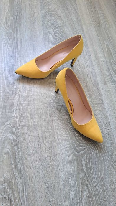 3 perechi Pantofi Benvenuti & Zara Chiajna • OLX.ro