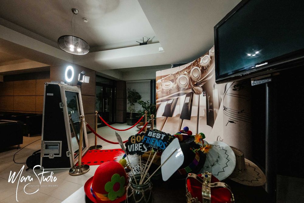 Oglinda Magica Magic Mirror Super pret! 1900 euro Ofer factura. Vaslui • OLX.ro