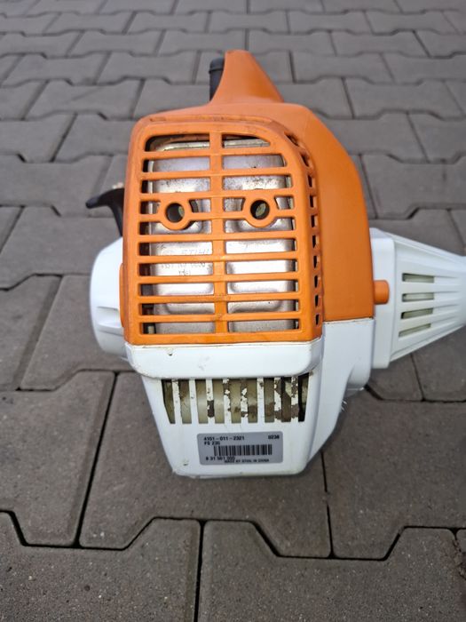 Motocoasa Stihl FS 235 Oradea • OLX.ro