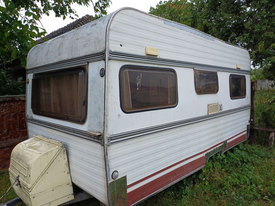 Rulota inmatriculata Digue 410 Gruia • OLX.ro